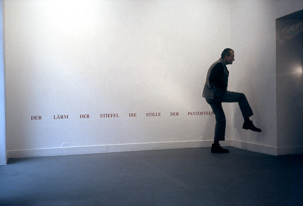 Der Lärm der Stiefel, die Stille der Pantoffeln | Jochen Gerz